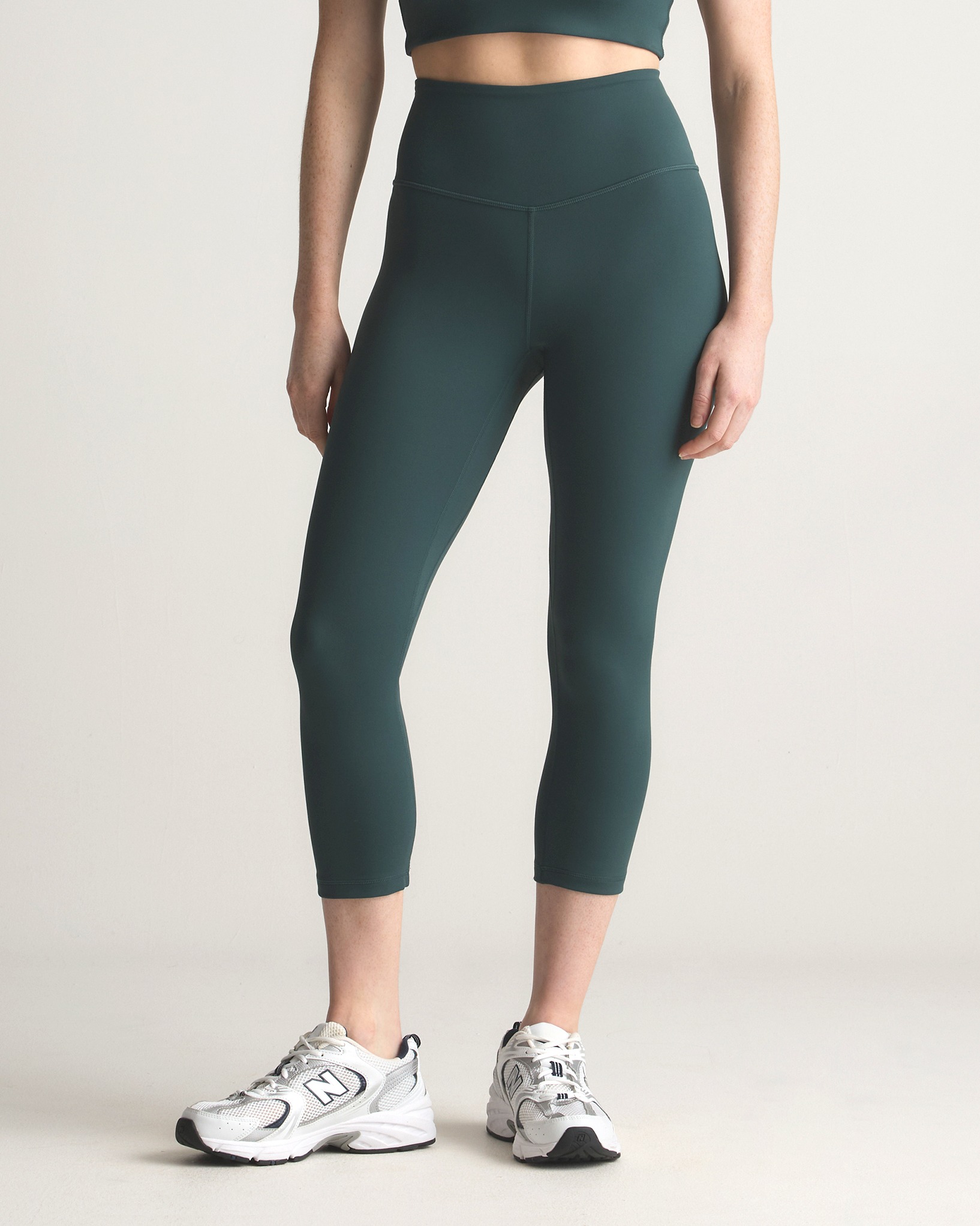 Ultra-Form High-Rise Capri in Forest Green