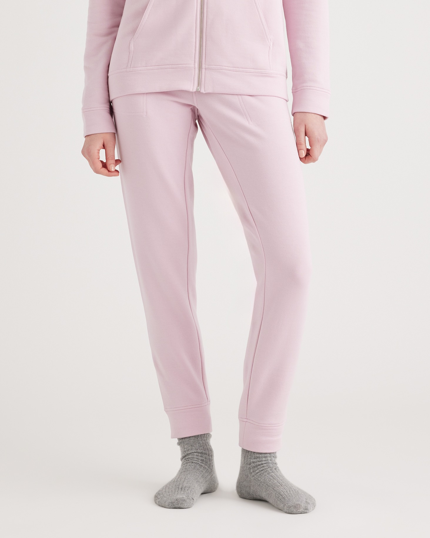 Women's Gifts Cashmere Clothing, Sweaters & More | Quince