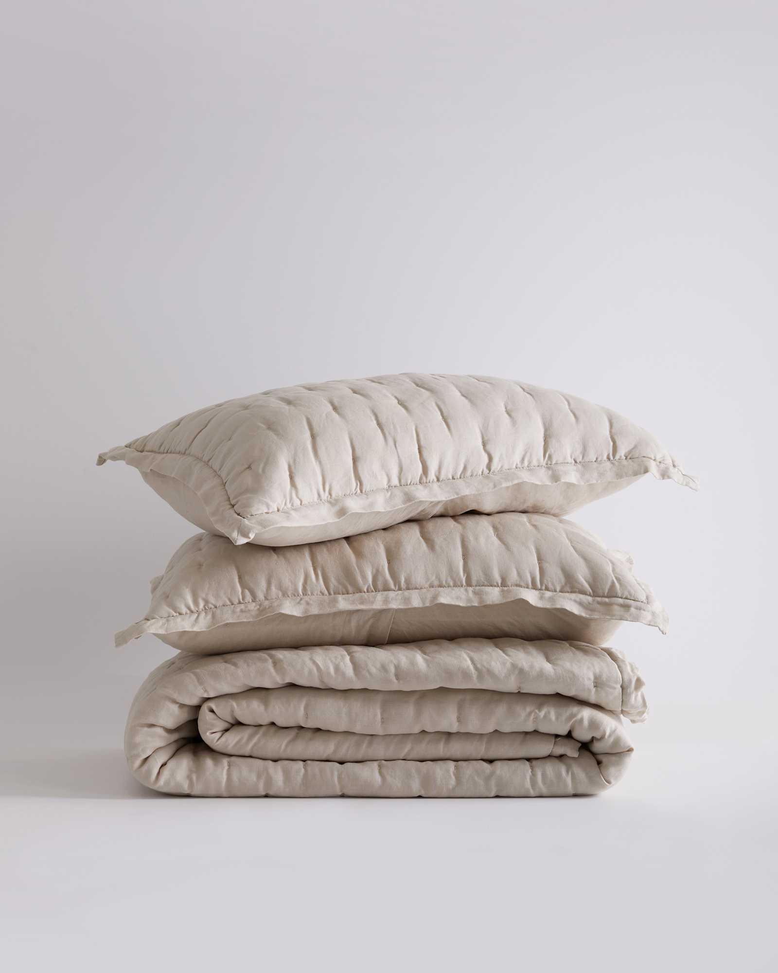 European Linen Dream Quilt Set