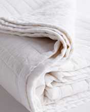 100% Organic Cotton Quilt