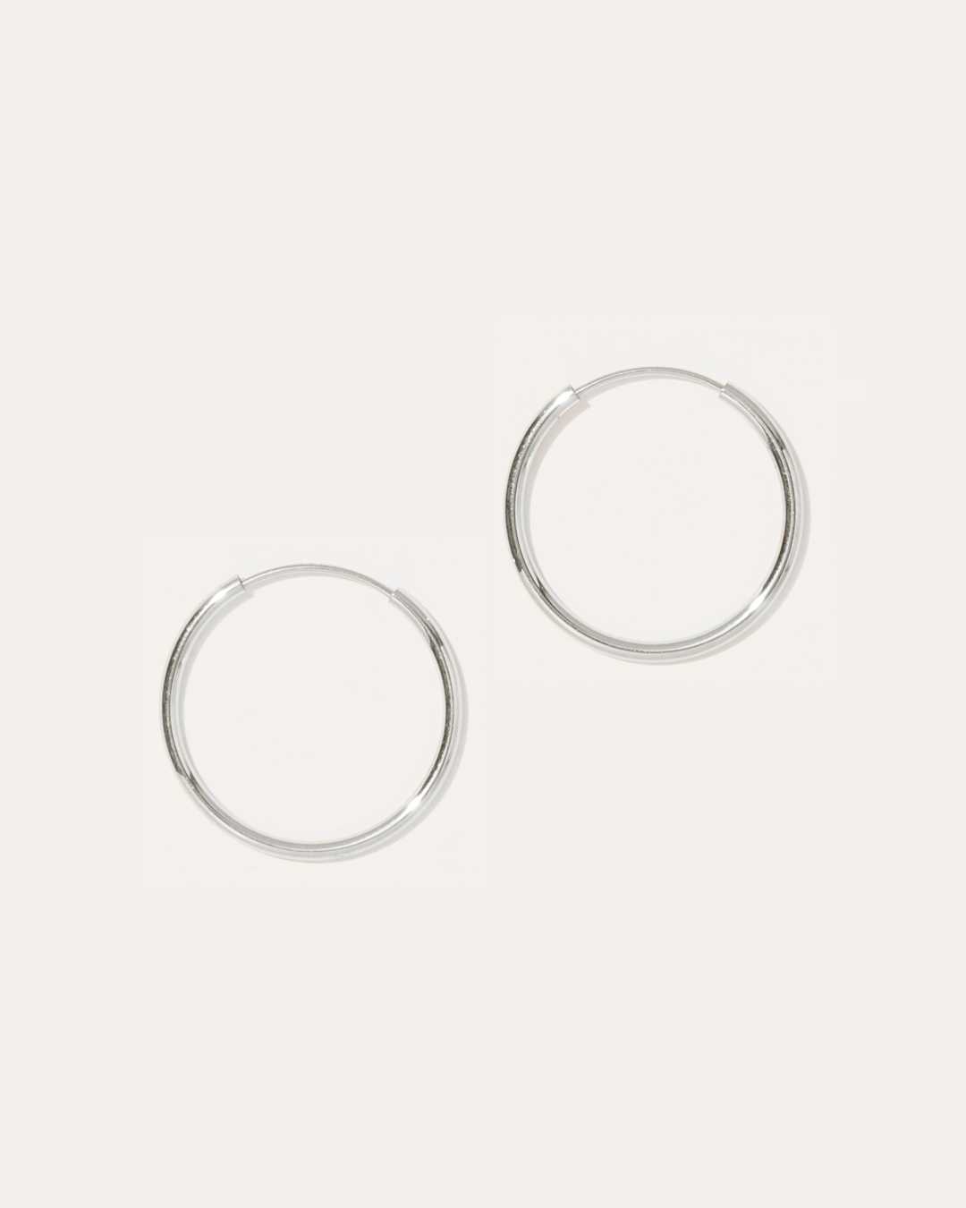 14k Gold Everyday 18mm Hoops | Quince