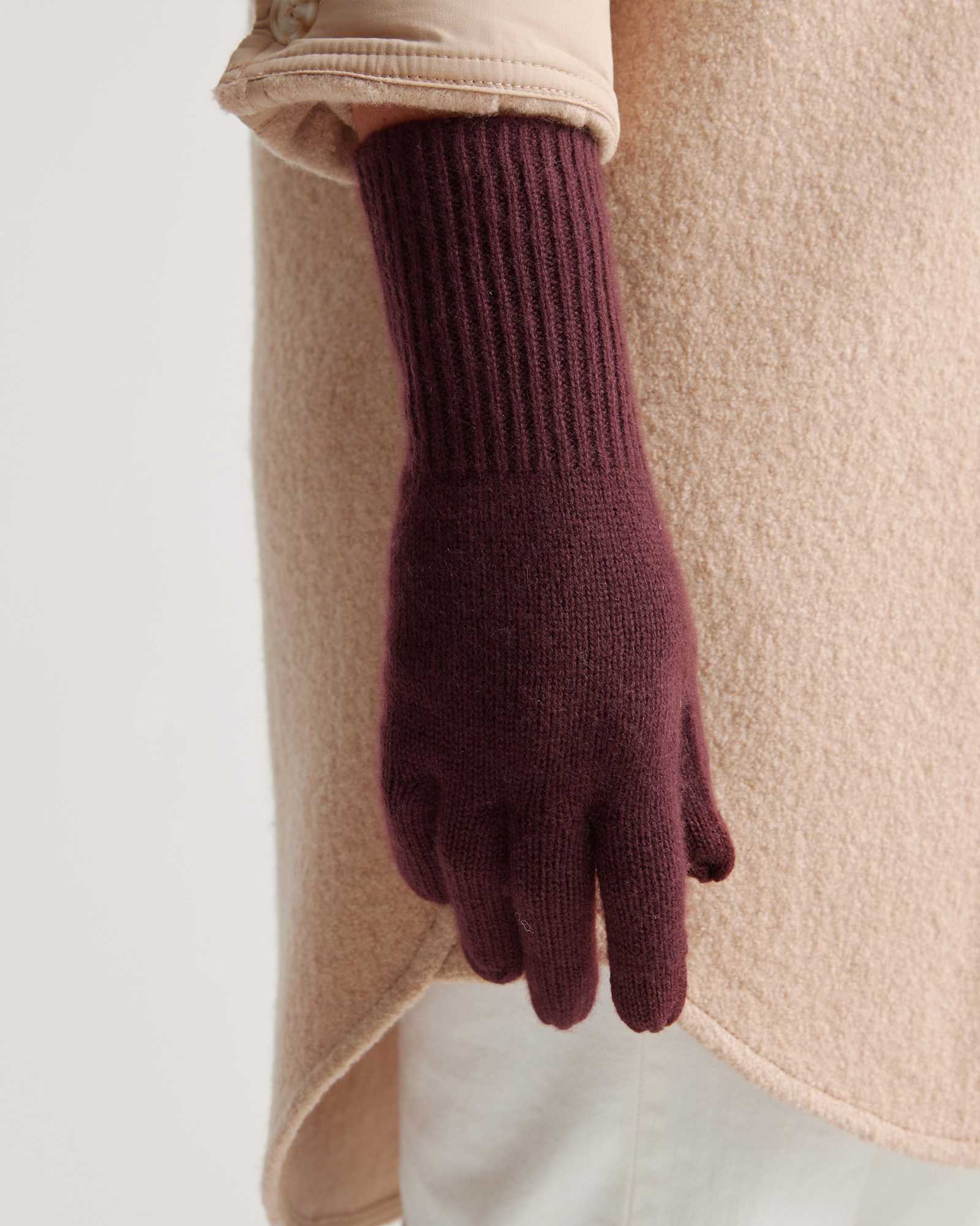 Cashmere Gloves | Quince
