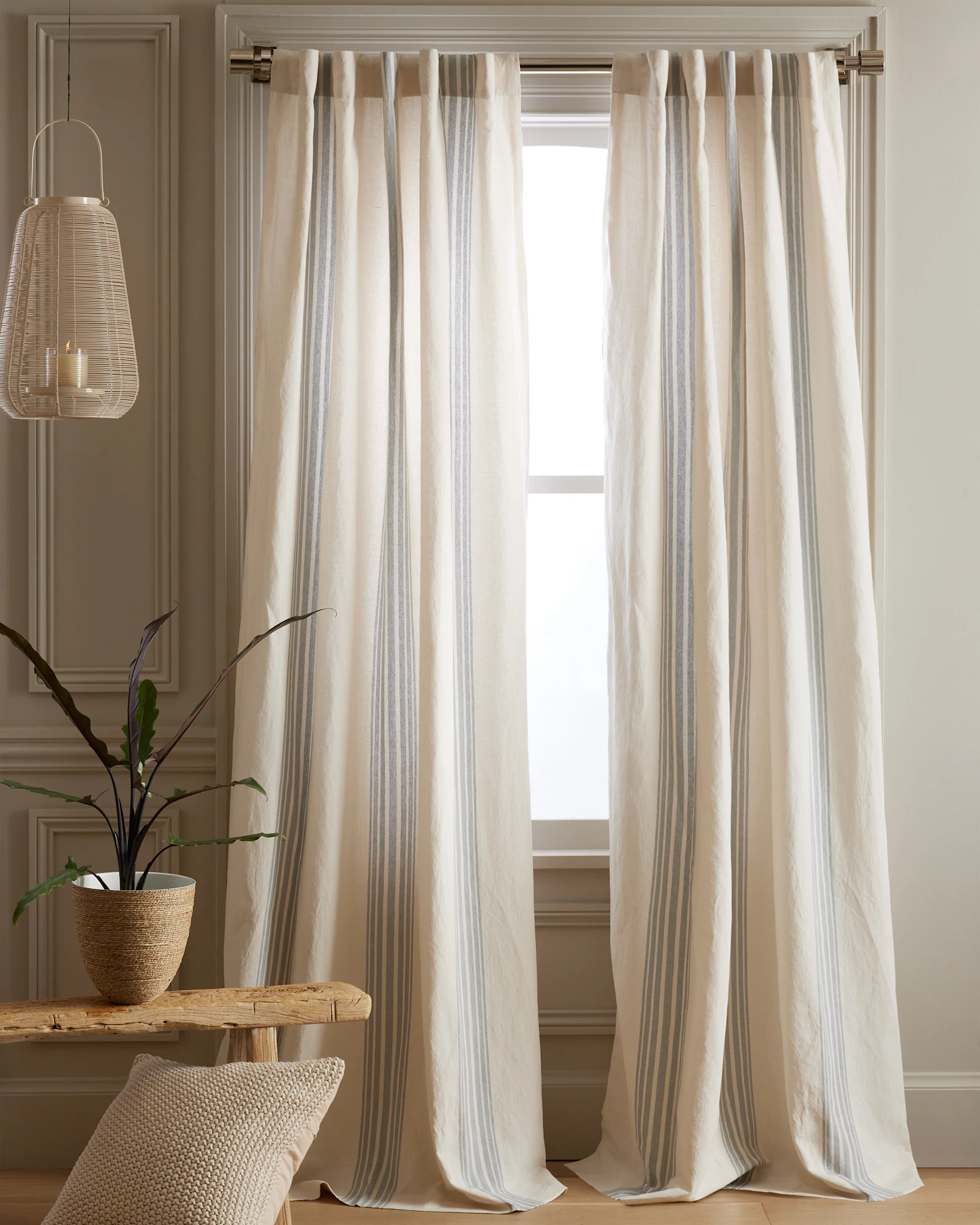 Coastal Stripe Linen/Cotton Curtain in Ivory/Navy